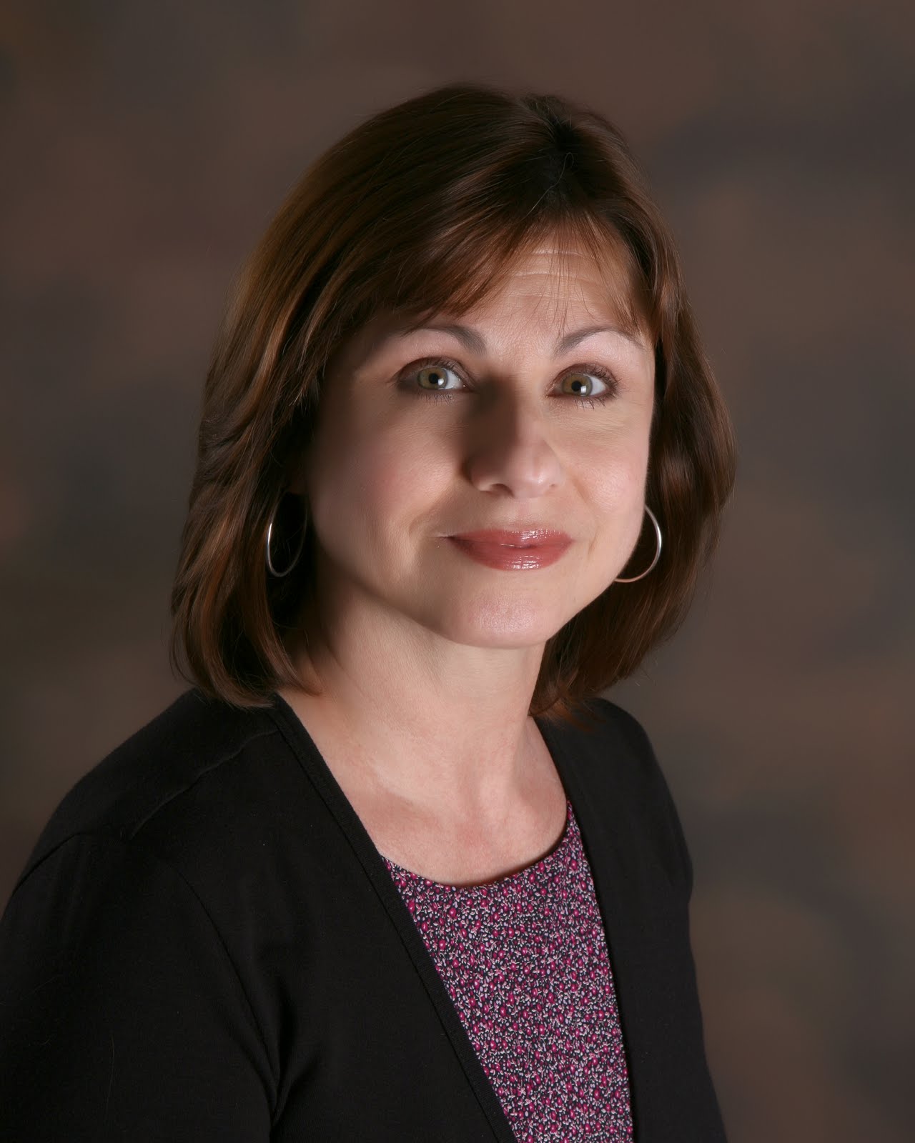 NEW DESIGNER: Annette Ledesma - Brown Interiors