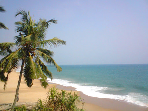 Azhimala Beach Pictures | Shai blogs!