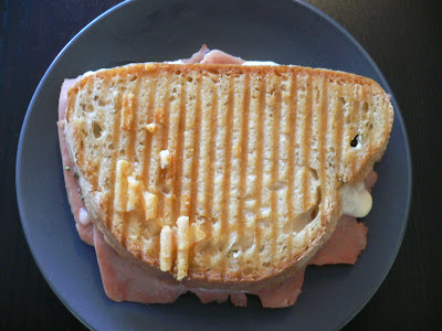 VIDA DE "ZÉ MANEL": COMO FAZER A MELHOR TOSTA MISTA DO MUNDO