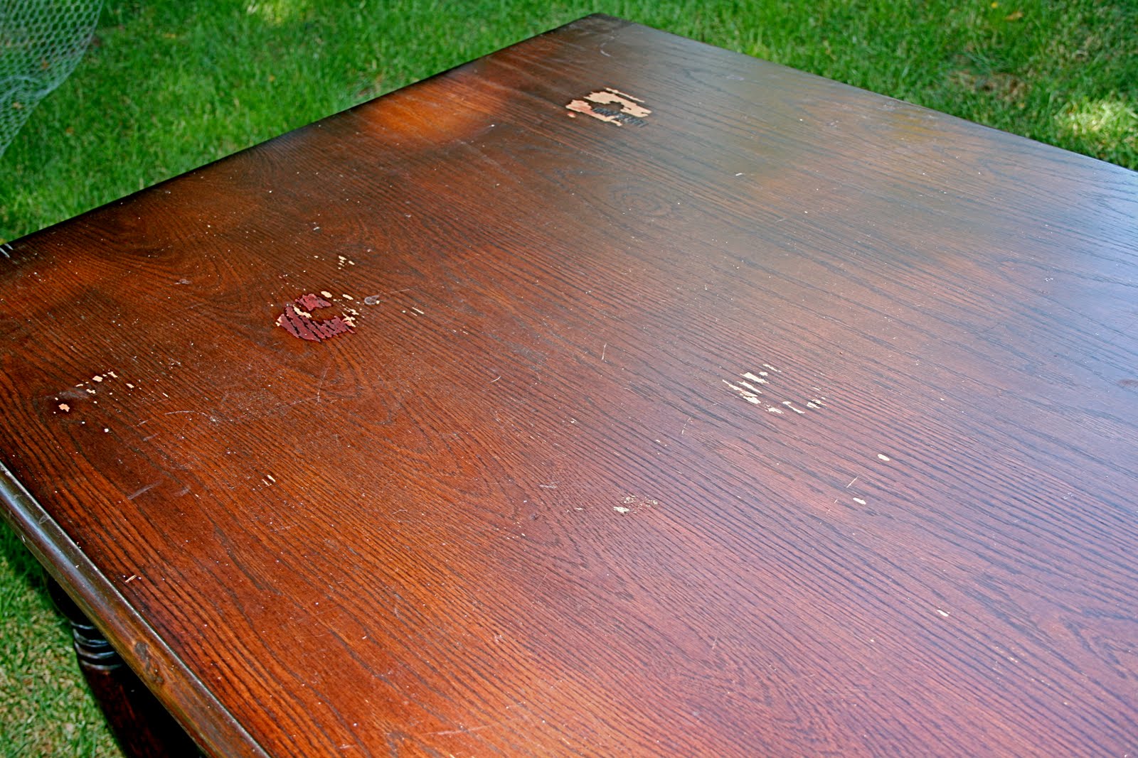 Little and Lovely: DIY: Refinishing the Dining Room Table