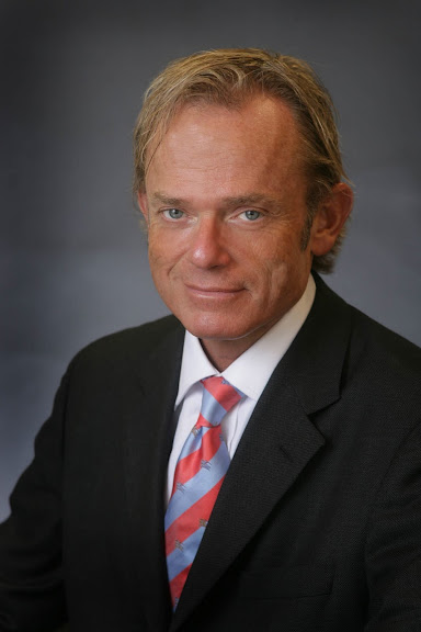 Sexy Executives: March 2010