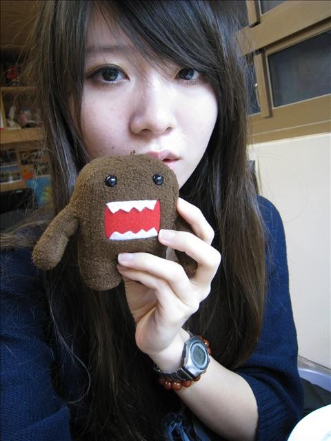 HotCurse辣の咒語: Wretch girl無名美女（10）—— 「台大13妹」之「中文伶」