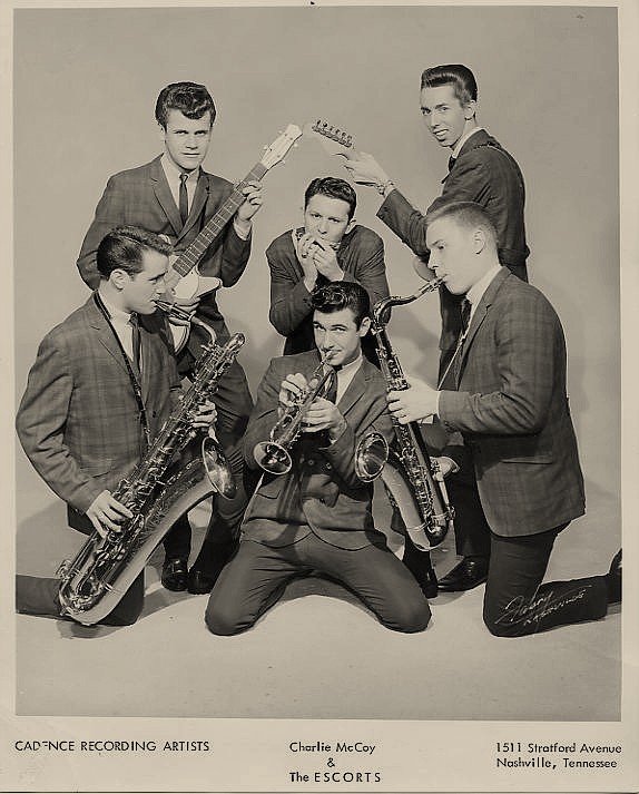 ART INTO DUST: Barefoot Jerry: A history and critical review