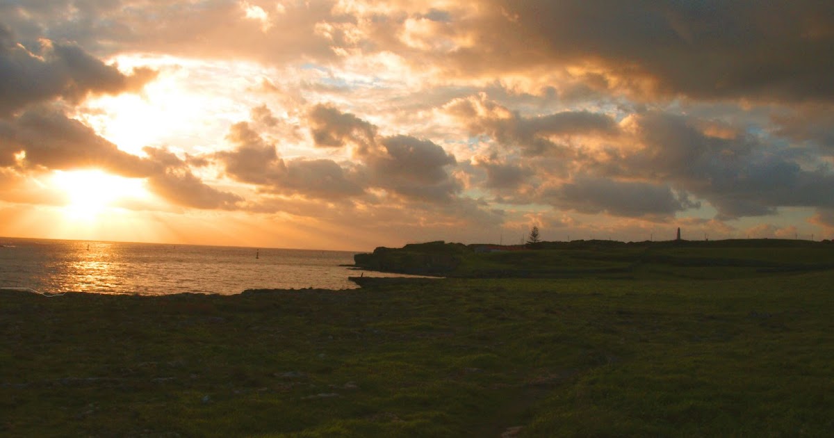 -MENORCA-: Amanecer.(Los primeros rayos de sol en España).