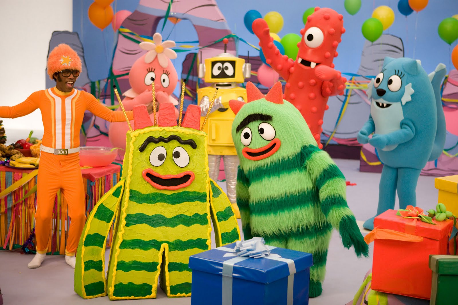 Allungare Un Fedele Colibr Yo Gabba Gabba Playhouse Disney Cipiglio