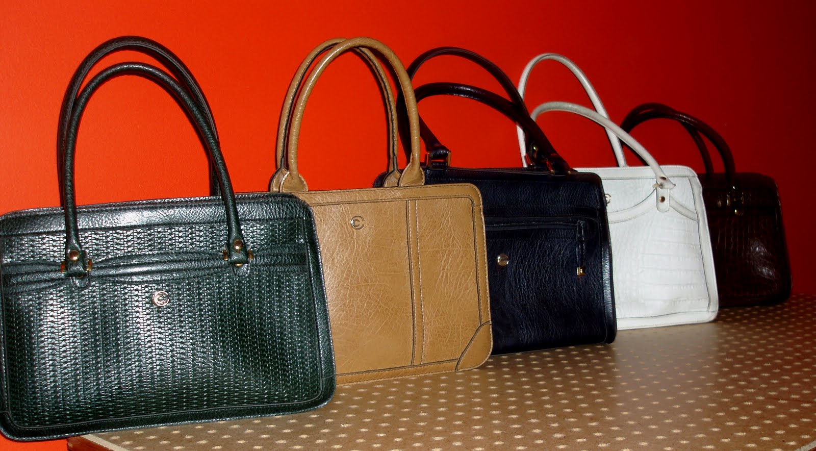 L'age Moyen: The other double C brand, Part I