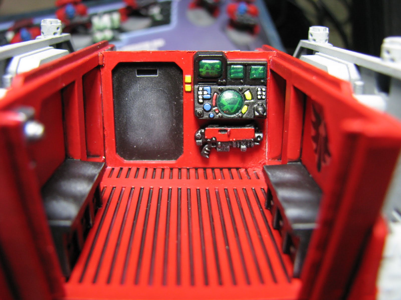 Alagard's 40k: Baal Predator Inside Finished