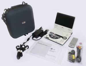 JUALAN MURAH: PORTABLE ORIGINAL LG DP171 SWIVEL DVD PLAYER