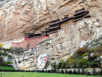 Interesting Places From Around The World: Hanging Temple