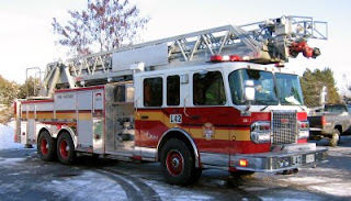 Ottawa Fire Service Pics: Ladder 42