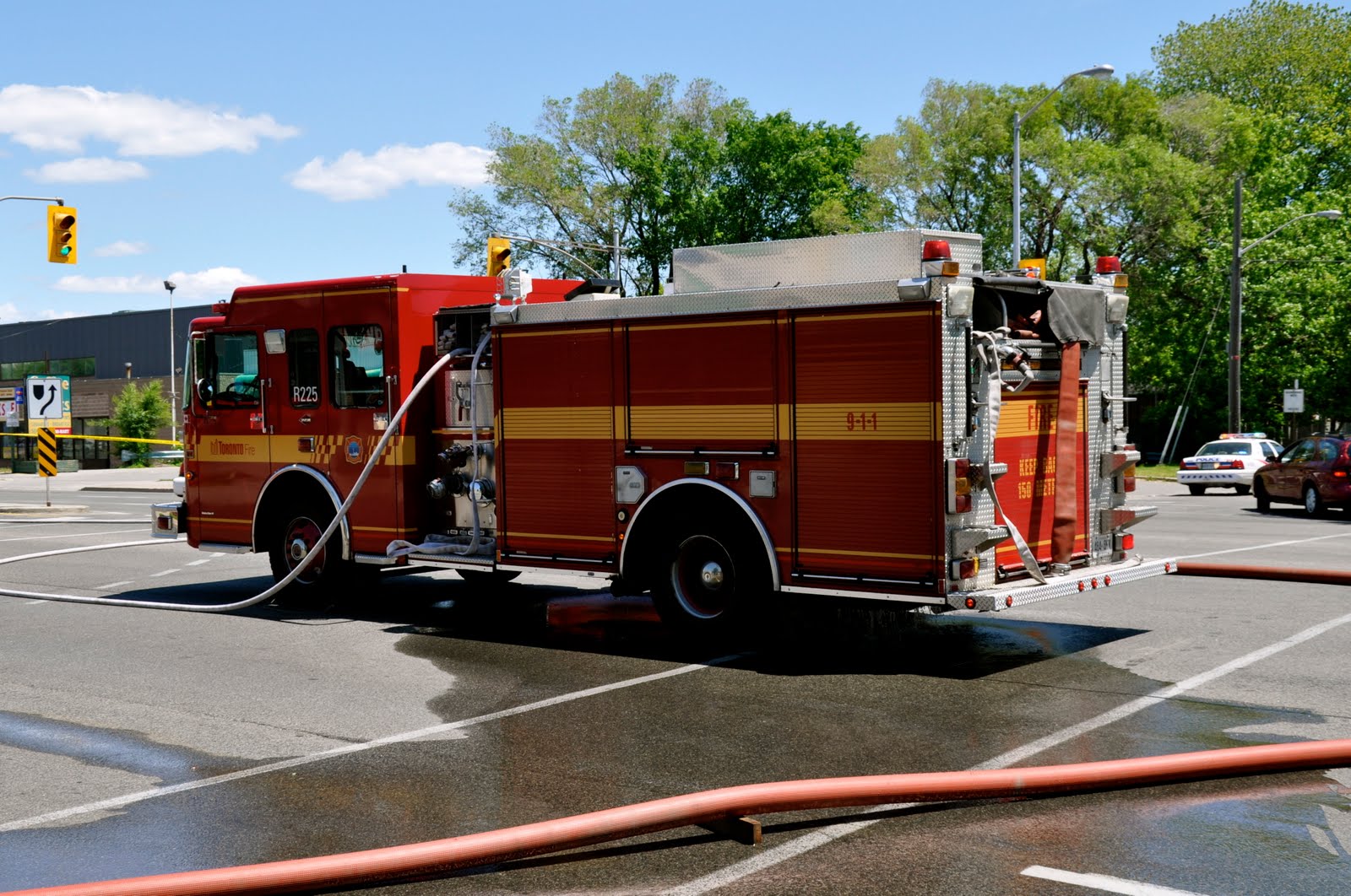 Toronto Fire Pics - Blog: Rescue 225