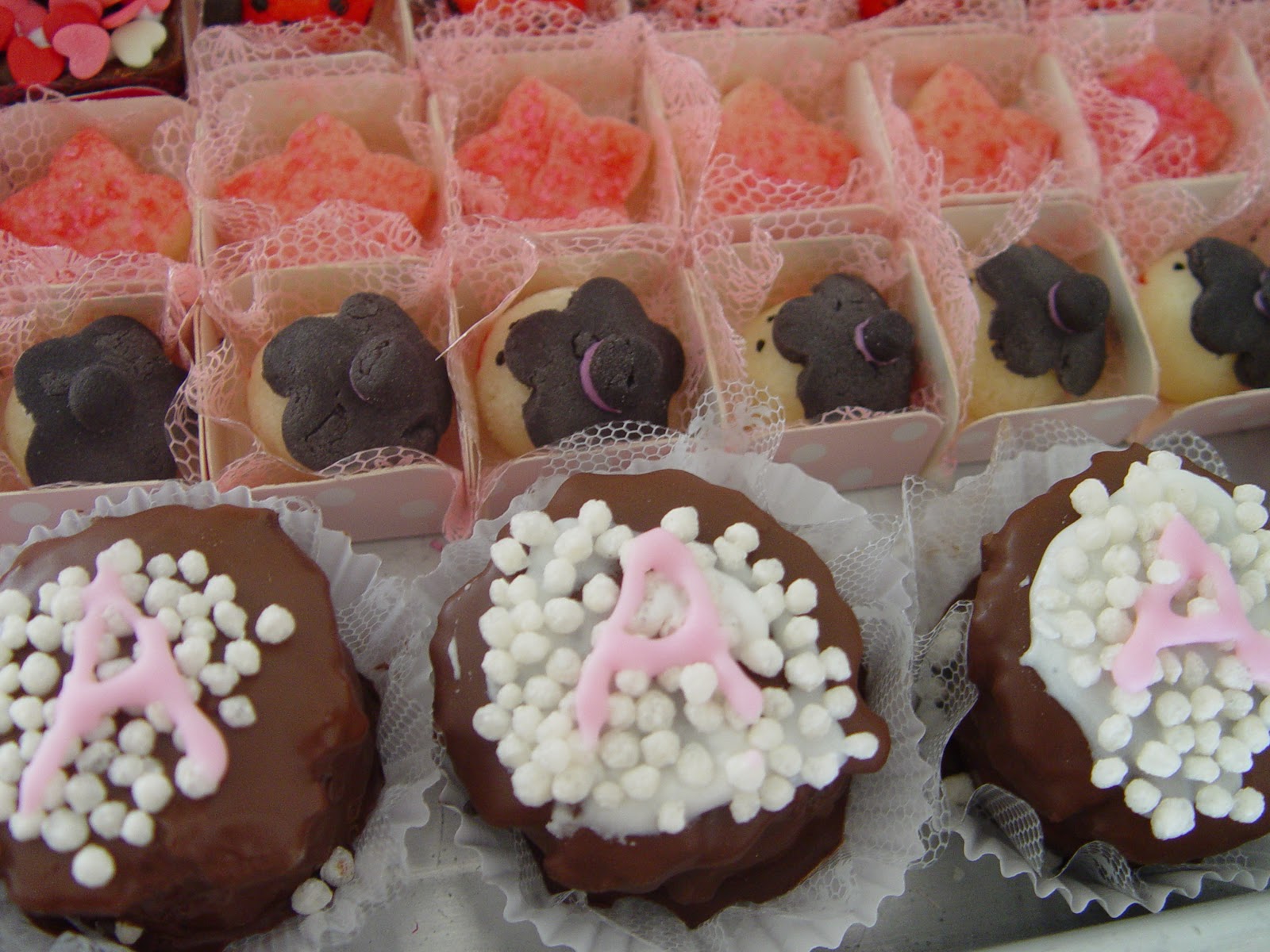 ALL ABOUT...: PARA A FESTA DE UMA PRINCESA...DOCES DE RAINHA!!!