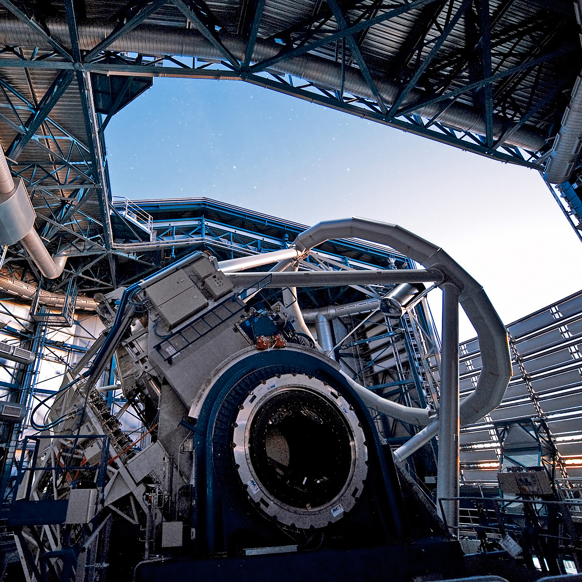 Jean-Baptiste Faure: ESO’s Very Large Telescope ready for a long ...