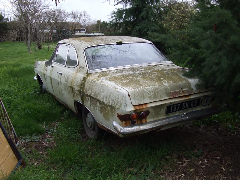 Opel Rekord A & B: Rusty A-Coupe - France
