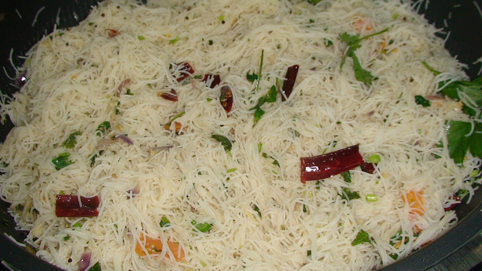 Home Goddess: Indian style Bee Hoon (Rice Vermechlli)