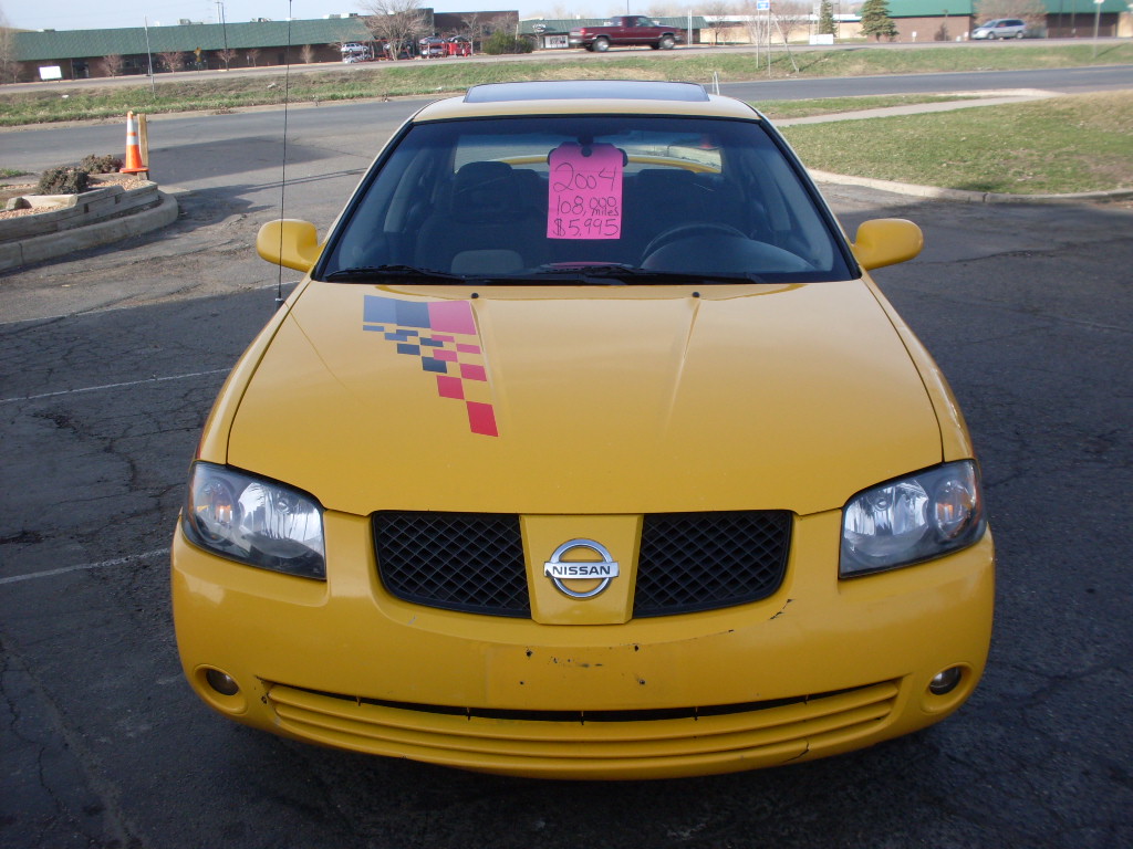 Ride Auto: 2004 Nissan Sentra SE-R Spec V