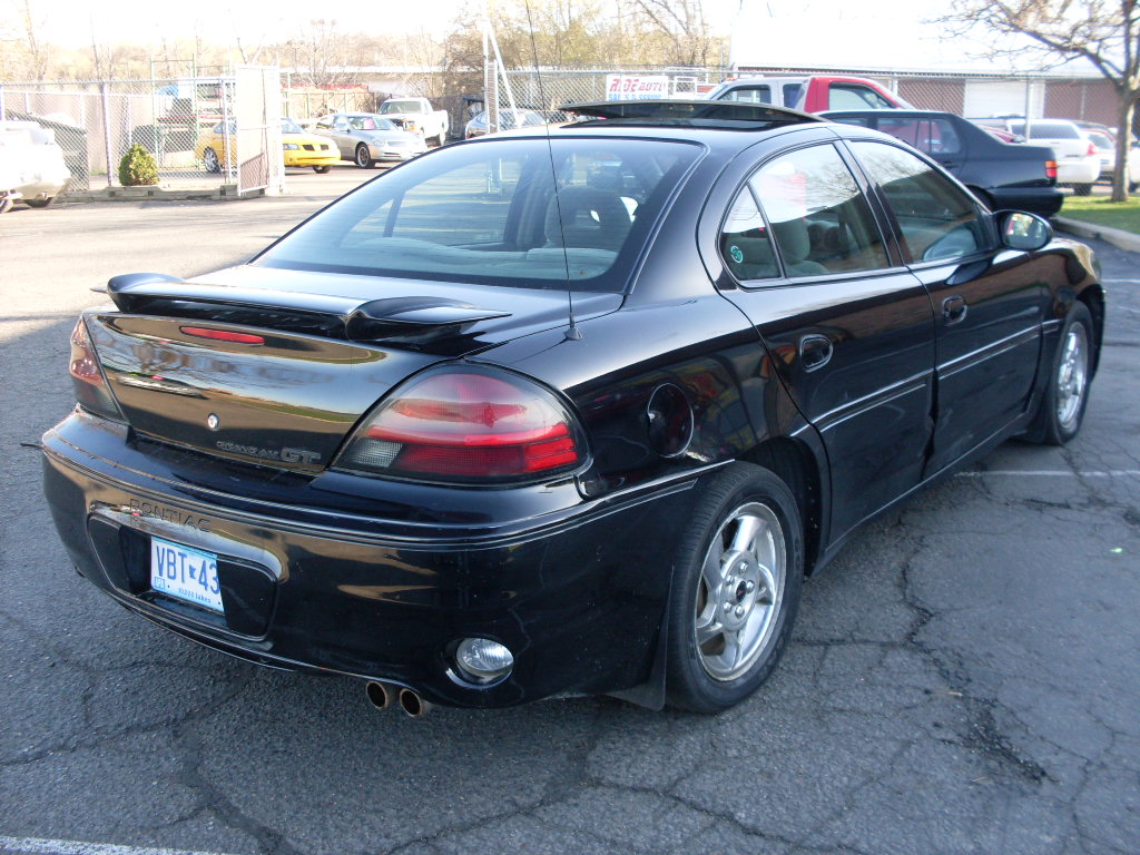 Ride Auto: 2004 Pontiac Grand Am GT, 4 door sedan, 3.4 liter V6