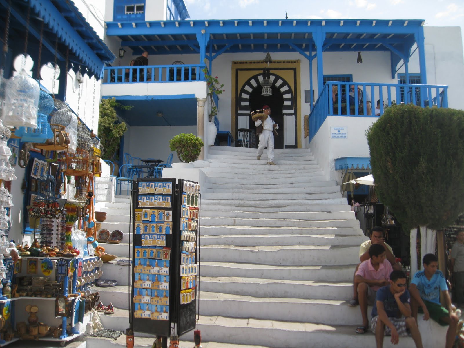 Si près de l'horizon: Sidi Bou Said