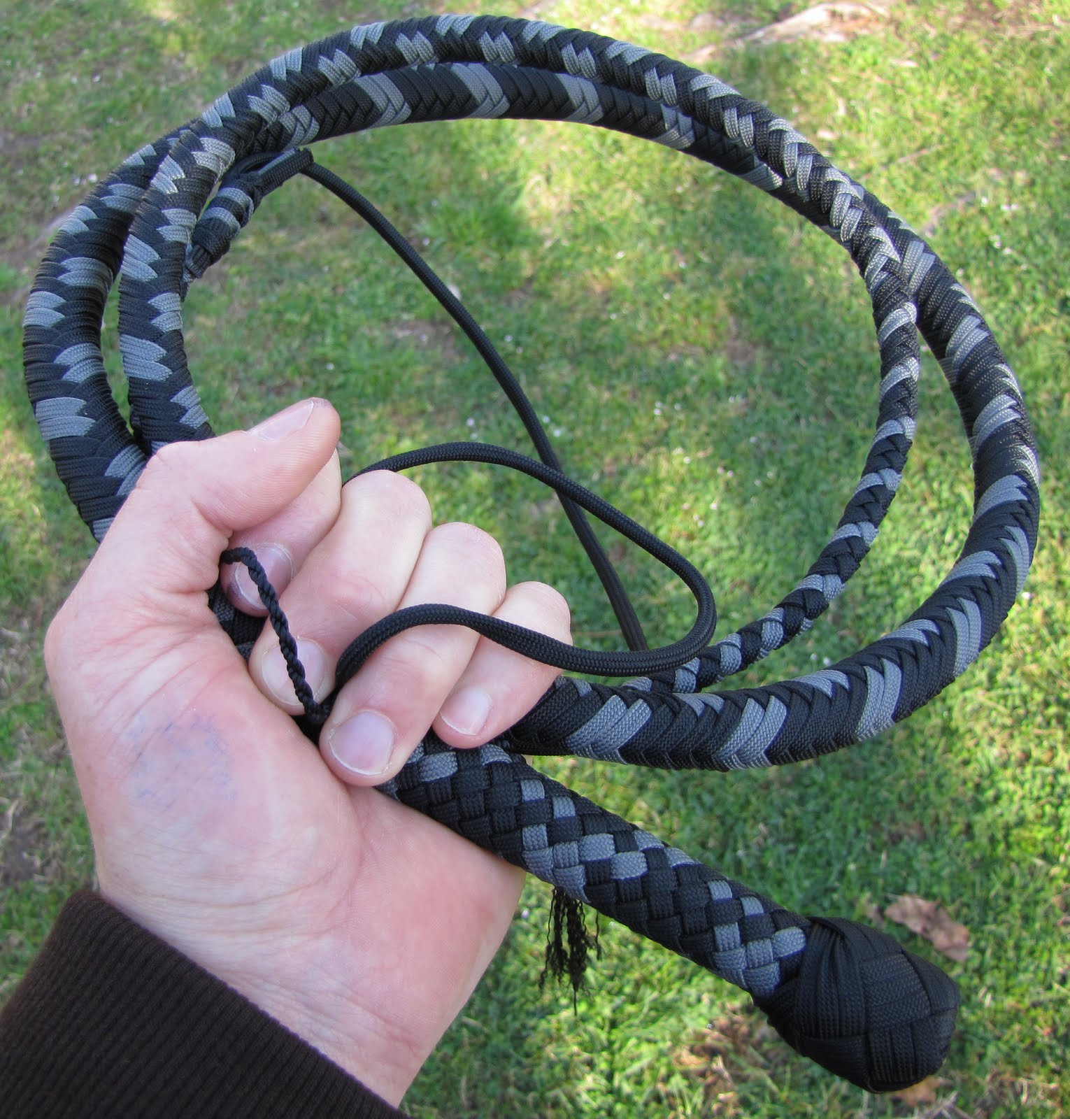 Happy Cracking: Ryan's Nylon Whip Blog: 5 Foot Bullwhip