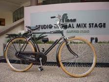 ..bINTanG BErKElipAn..: jenis-jenis basikal (dulu hingga sekarang)