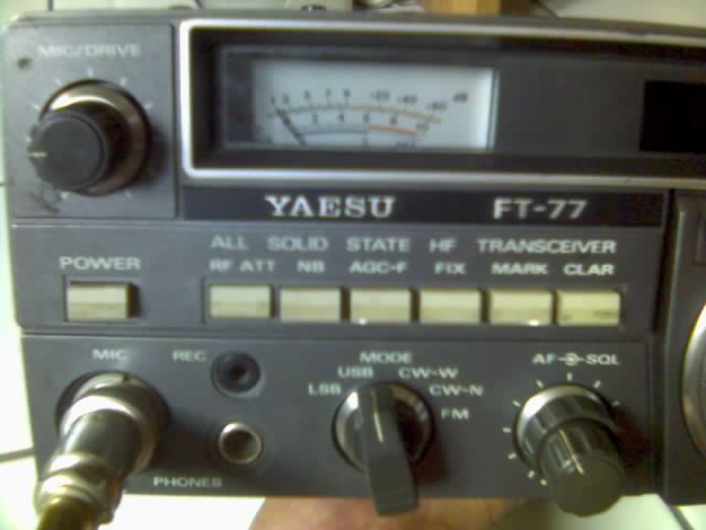 RADIO SELLER: Yaesu FT 77 RADIO SSB Amateur (SOLD)
