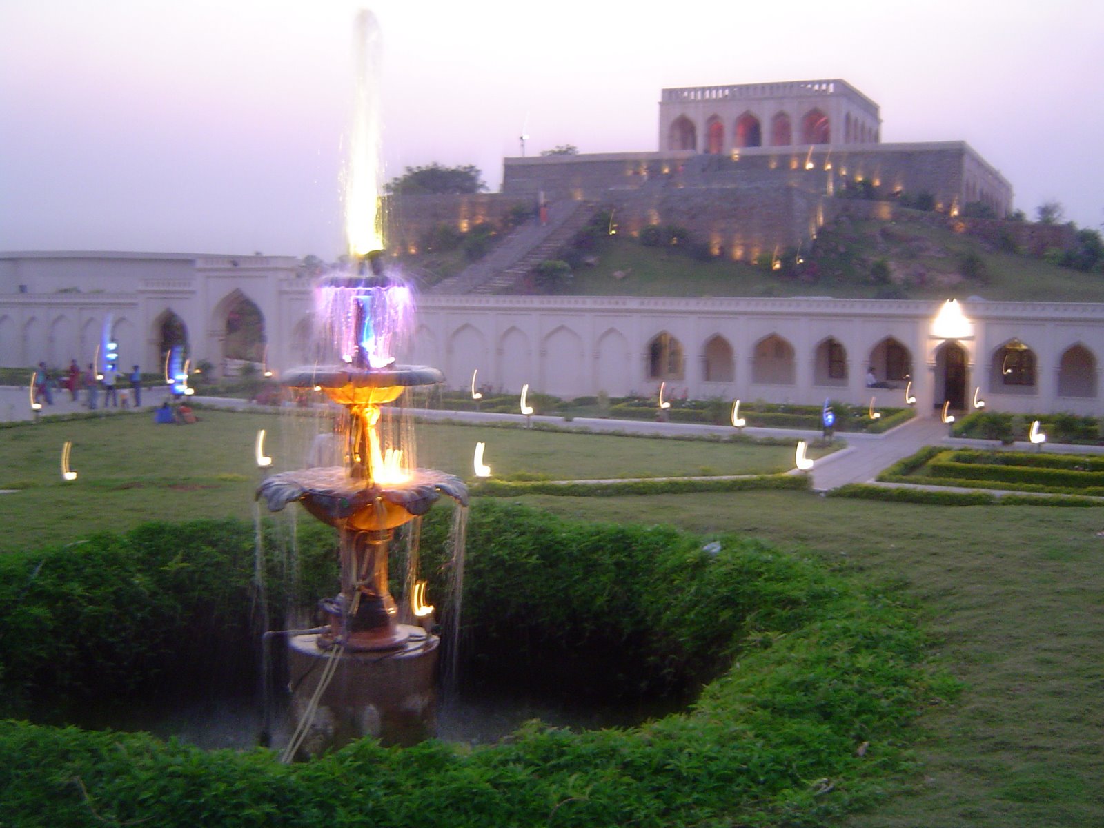 Beautiful Hyderabad City: Taramati Baradari Fort