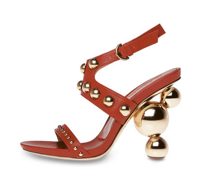 BaT.TereDCakeS: Fun High Heel shoes