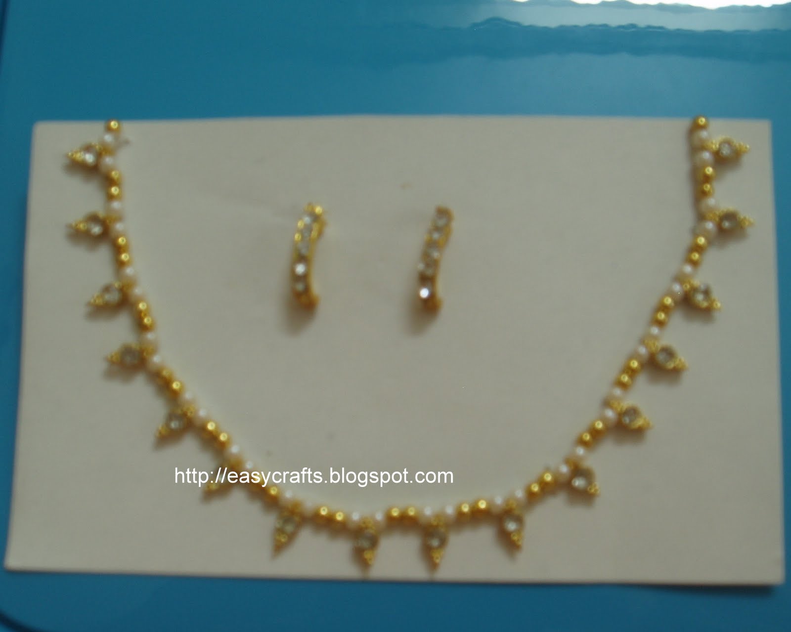 Easy Crafts - Explore your creativity: Artificial jewellery