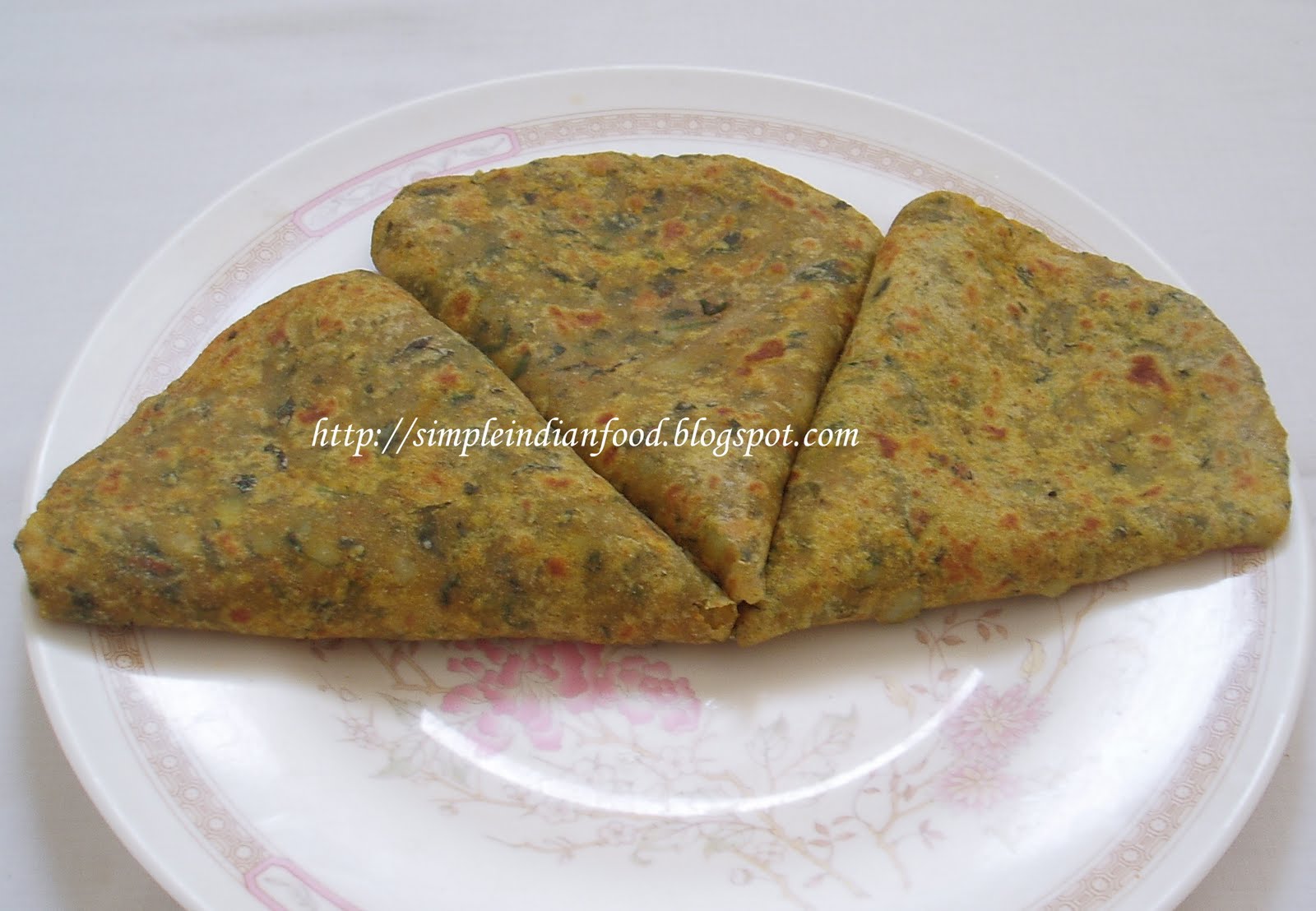 Simple Indian Food- An Easy Cooking Blog: Alu methi paratha