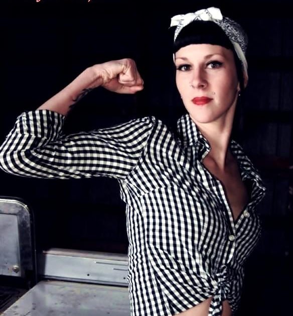 Strength Thru Oi! : SkinByrd Pin-Ups