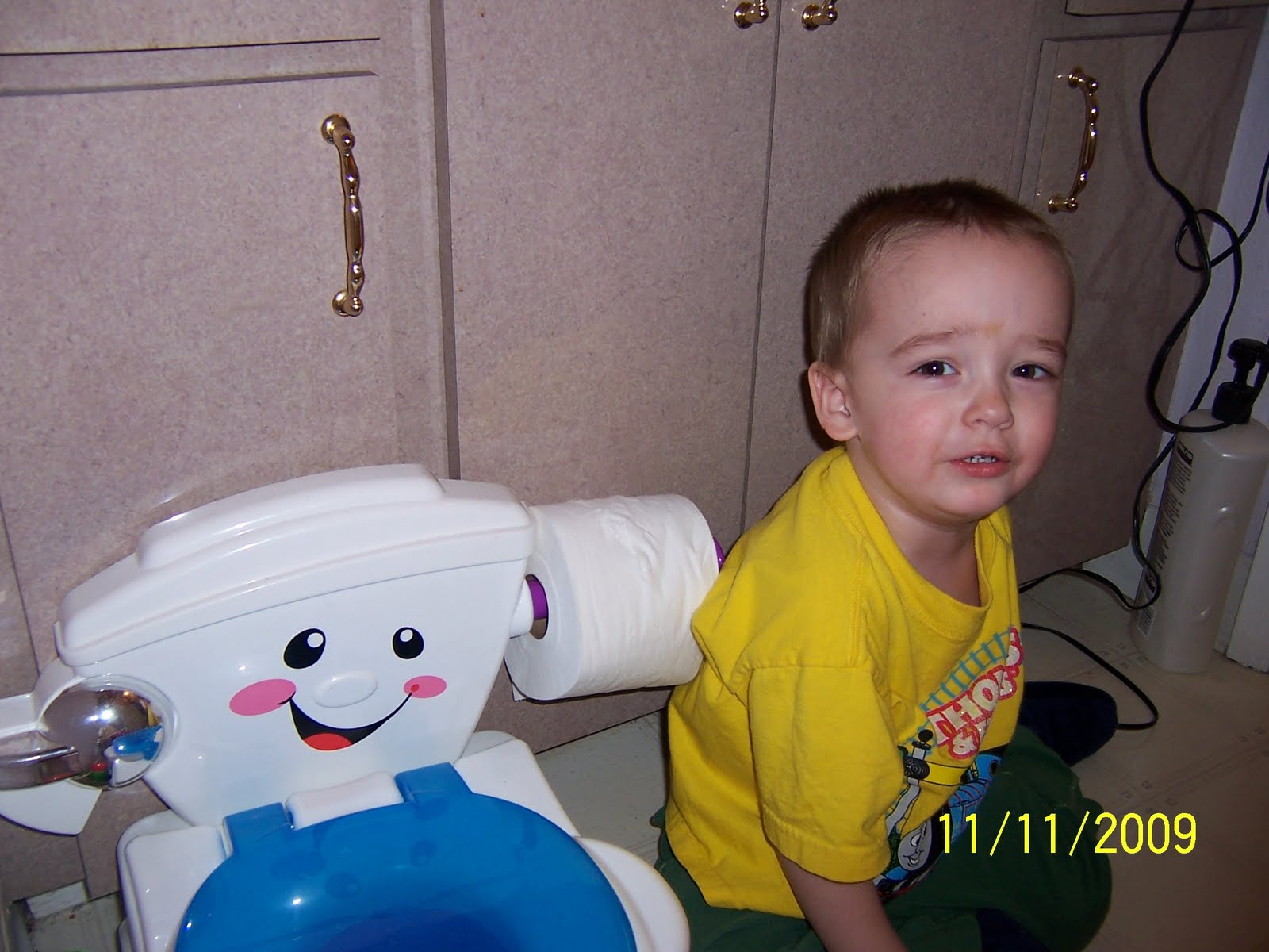 Violet & Roman: Violet & Roman used the potty!