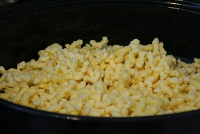 Everyday Foodie: Old Dutch Caramel Corn