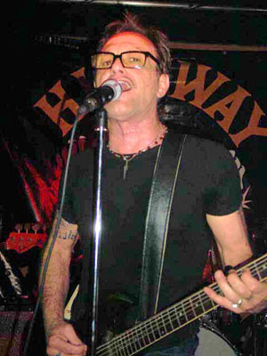 That Striped Sunlight Sound: Ian Rilen - Live (acoustic) at the ...