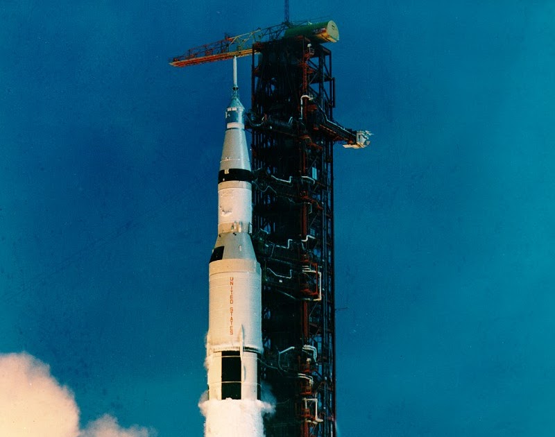 Techno History: First trip of the Space Shuttle - Apollo 11