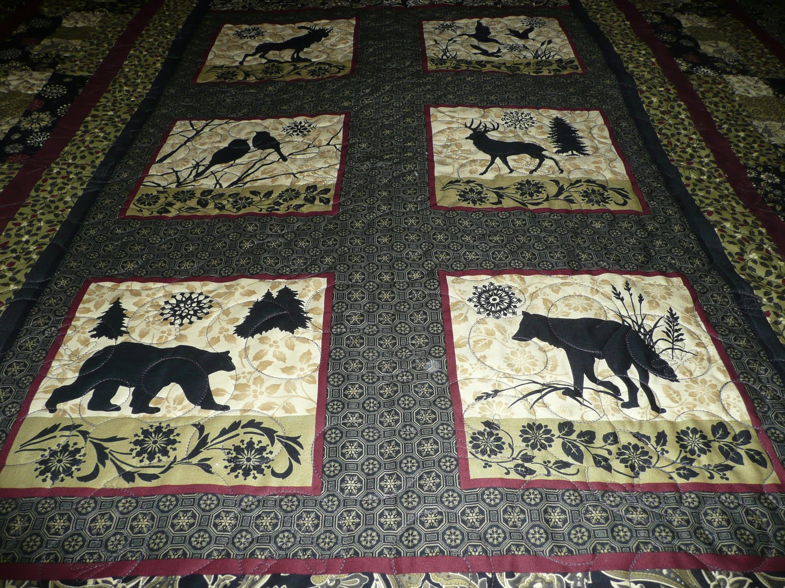 Acorn Ridge Quilting: Ruth's Northwoods Christmas Quilt