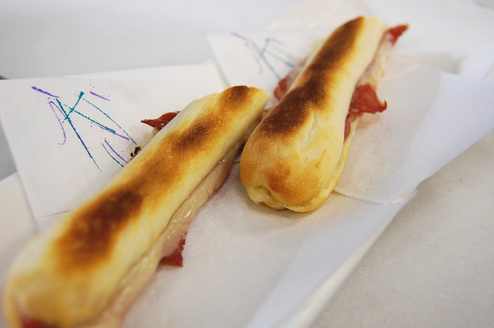 TNT ADVENTURES: Inopia - Barcelona, Spain