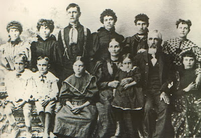 The Great Ancestral Hunt: The Roth Family Line and a Terrible Tragedy