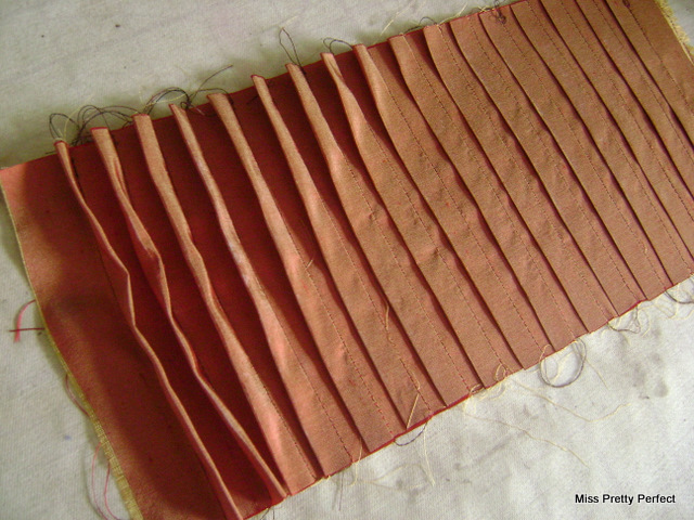 Mexican Pleating Tutorial by MissPrettyPerfect