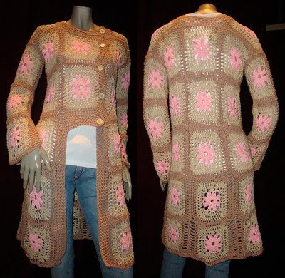 La Crochetnauta : Sacos realizados con cuadrados al crochet.