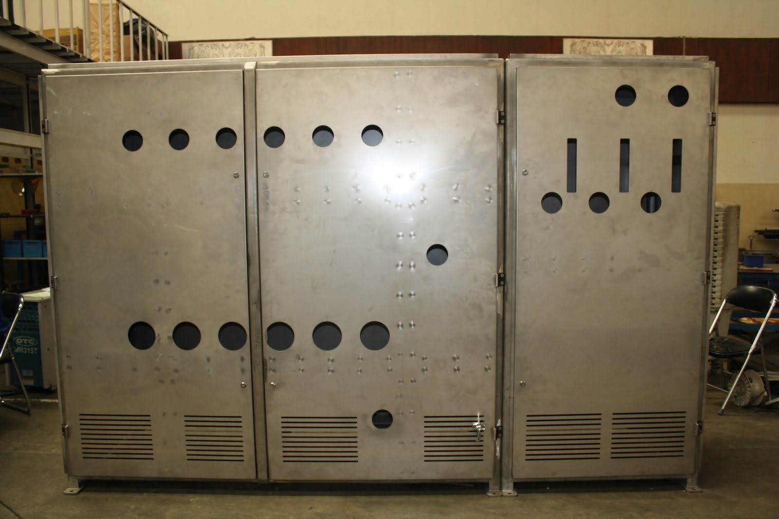 Electronic Panel Box – PT. Dempo Laser Metalindo