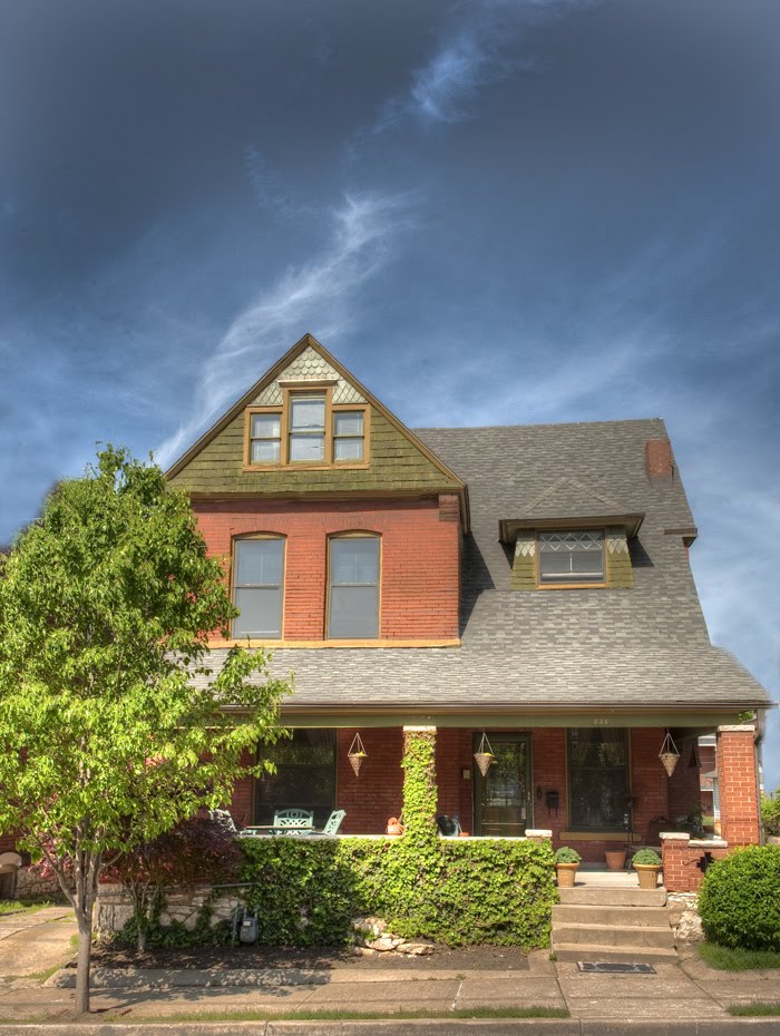 Hyperblogal: Pendleton Heights Holiday Homes Tour Part 1