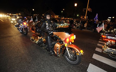 Beard in the Wind - New London MC: Niantic Light Parade