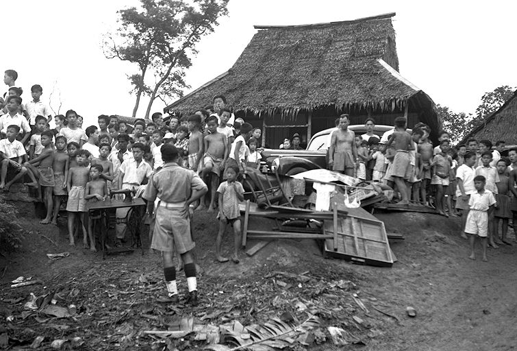 Lost Building: Bukit Ho Swee | Singapore