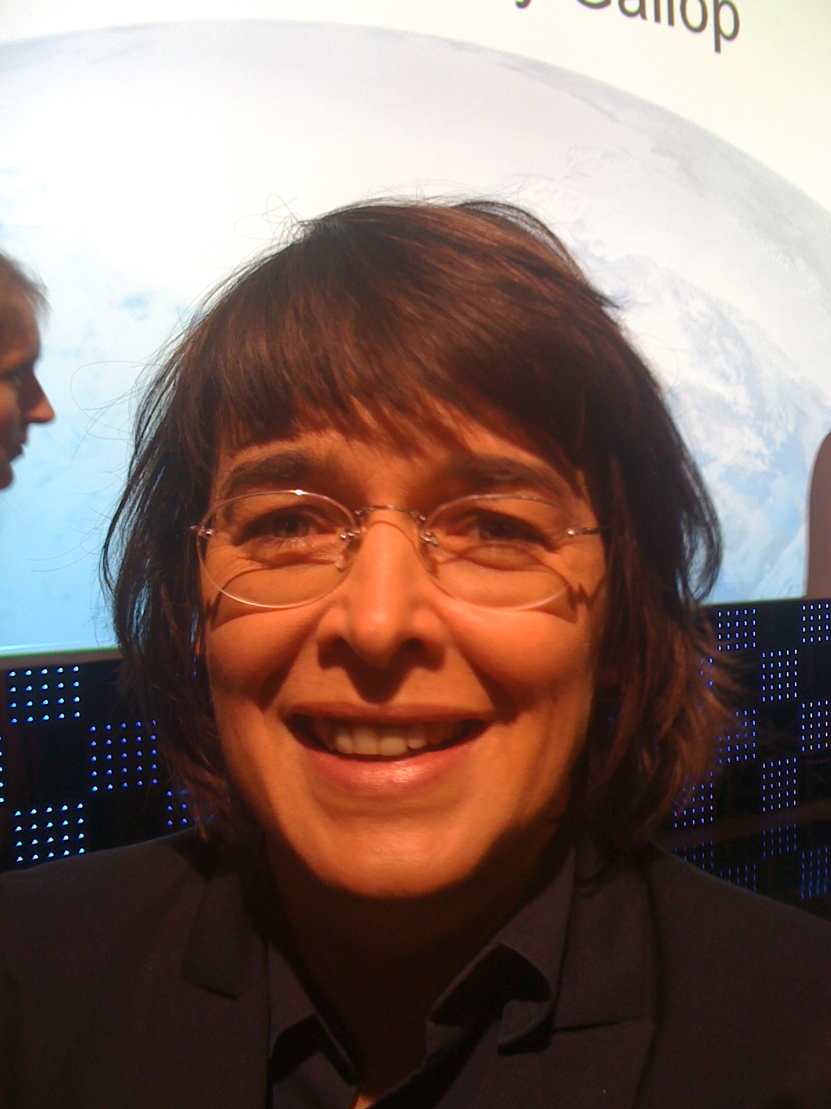 NAHPORTRAIT [2]: claudia langer