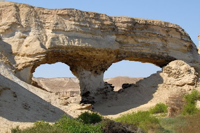 Angola Rising: Angola: Land of Beauty