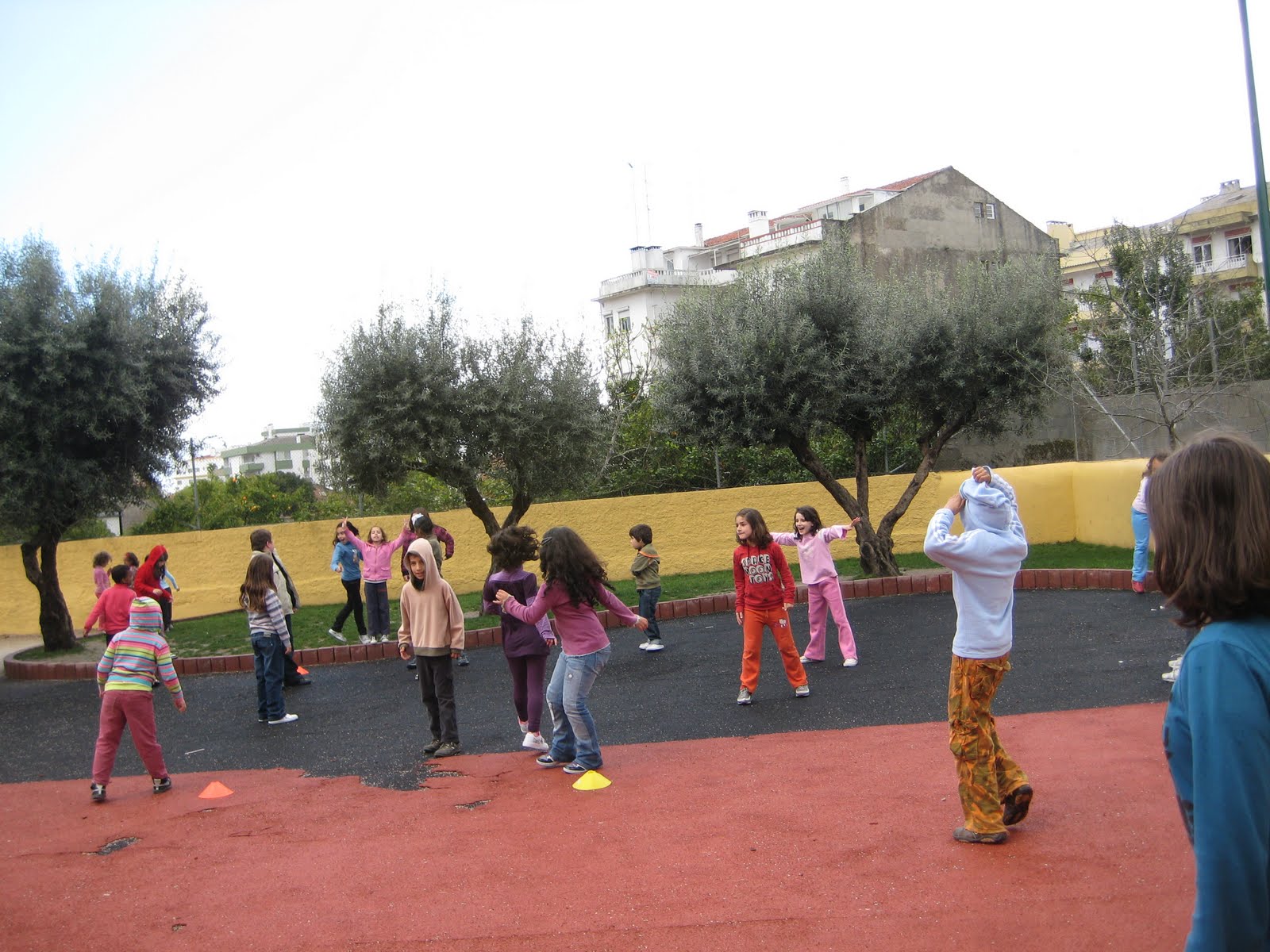 Escola EB1. Srª Piedade: Jogo "Futebol Humano"