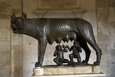 Pasajes de la Historia V. Los Orígenes de Roma: La Monarquía.