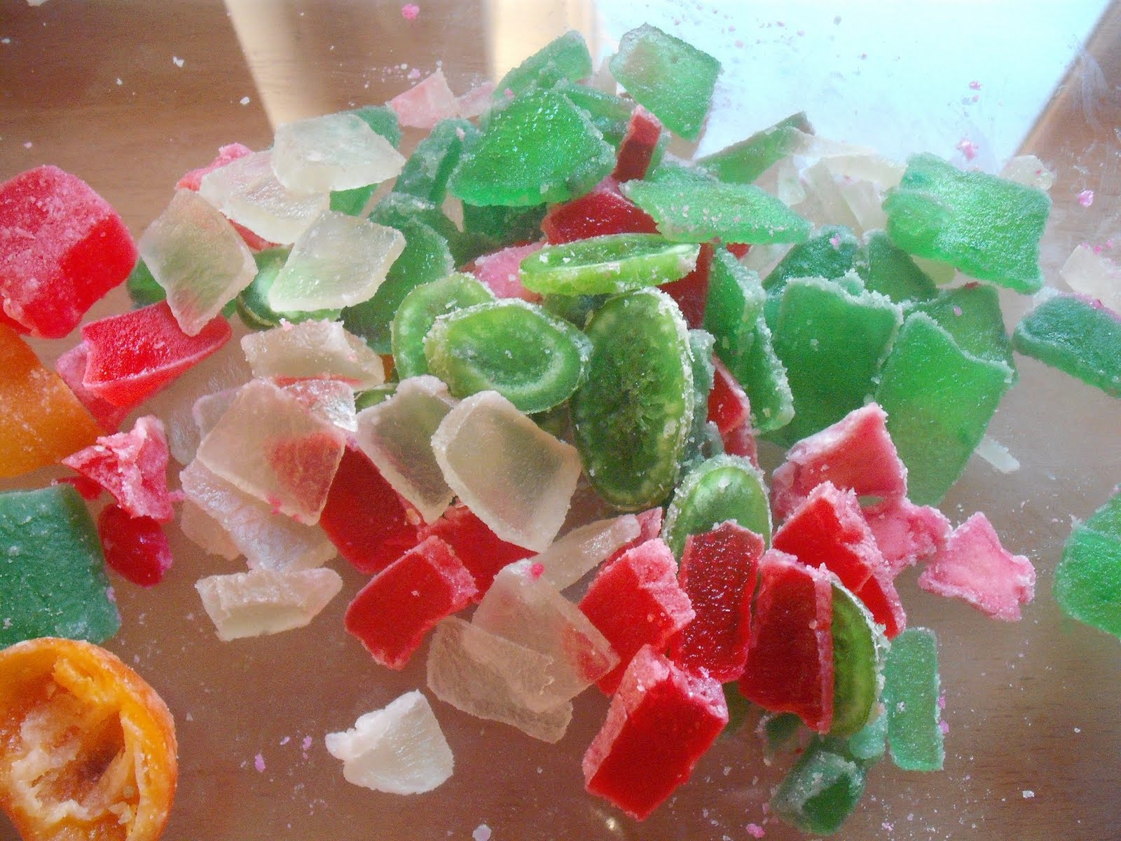 dona maria: Quilo e meio de fruta cristalizada finamente cortada...