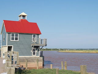 Tehachapi Pete: Moncton....