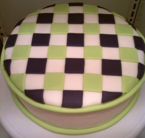Mia's Pieces: Checkerboard cake